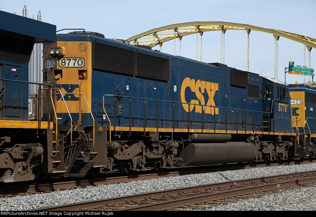 CSX 8770